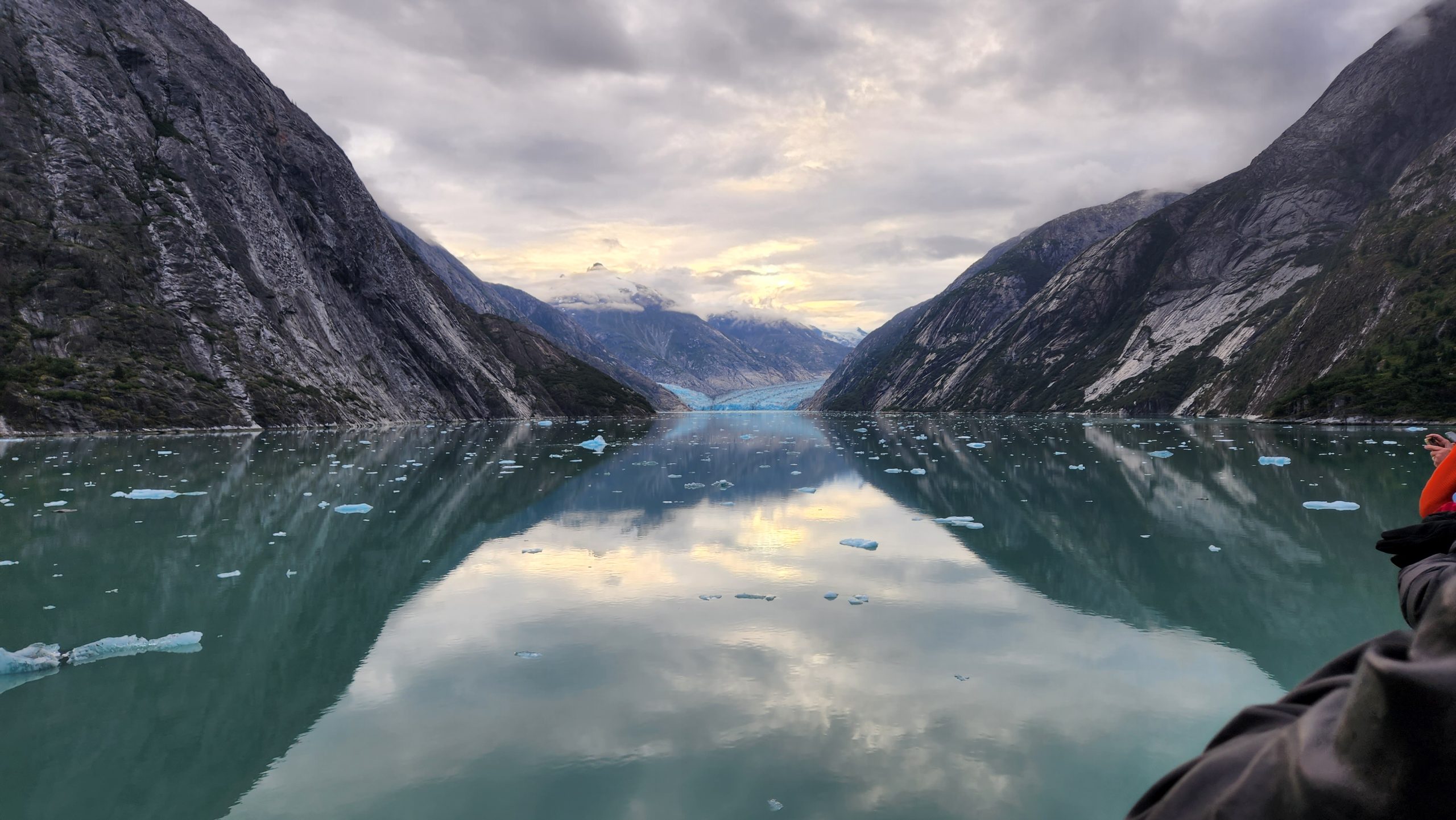 2022 Alaska: Endicott Arm and Dawes Glacier - Cruise Talk