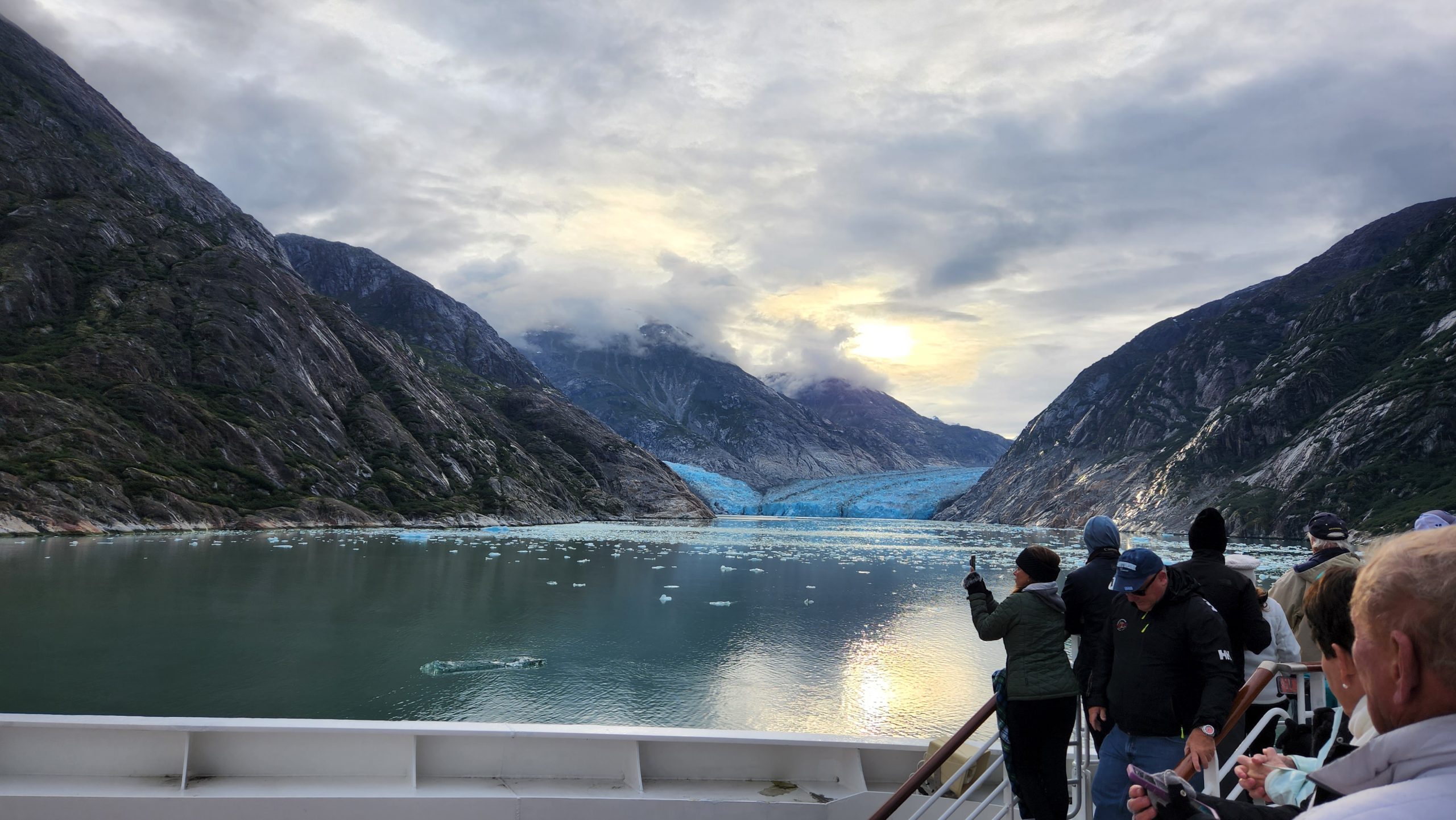 2022 Alaska: Endicott Arm and Dawes Glacier - Cruise Talk